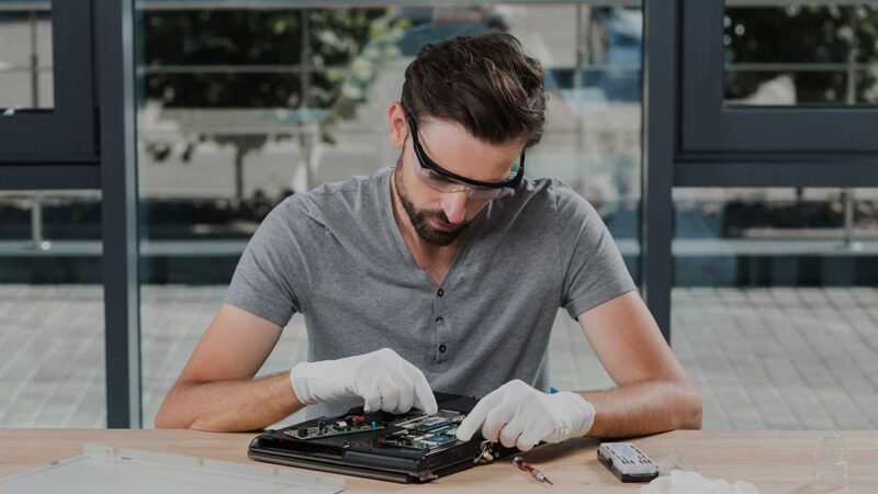 Arreglo de computadoras en Bogotá Colombia - SOTEIN